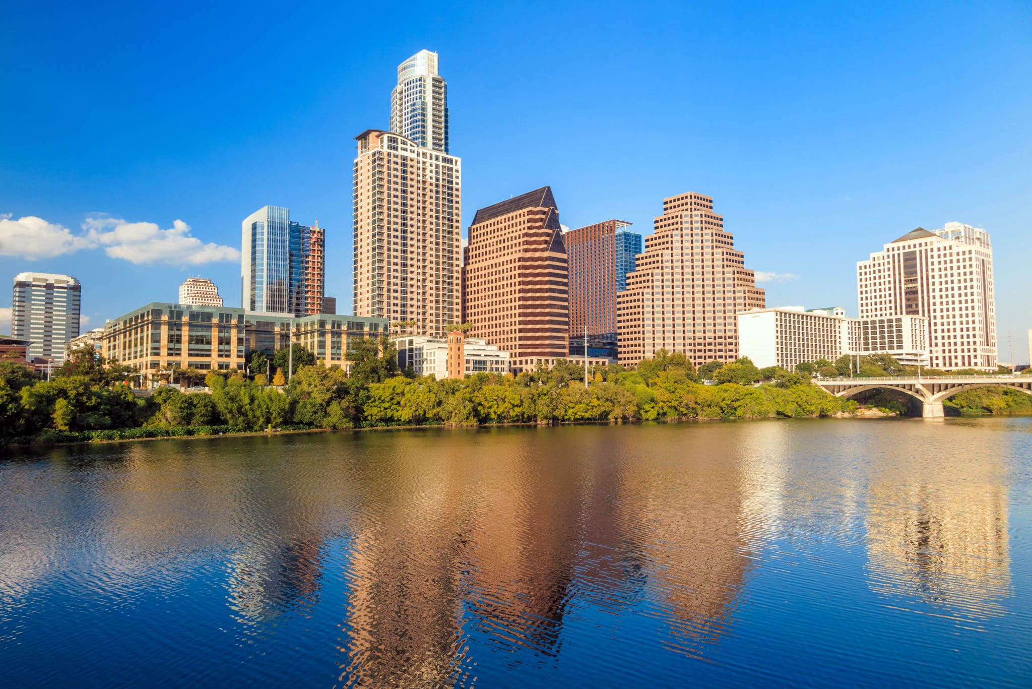 Explore Austin's Vibrant Neighborhoods & Scenic Lakes